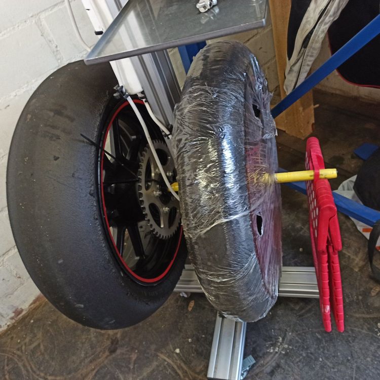 Yamaha R1 Rn19 Rennmotorrad (Gebraucht) in Luterbach für CHF 5400 – nur ...