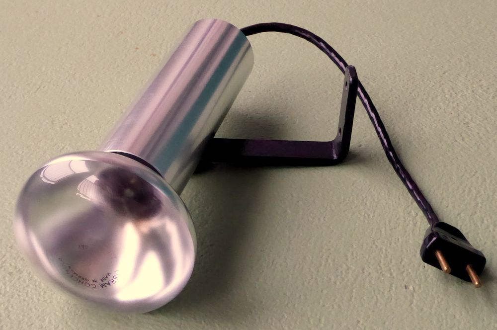 schöne orig. CONCORD LIGHTING INTERNATIONAL 70ies Spot-Lampe (Gebraucht) in Basel für CHF 15 ...