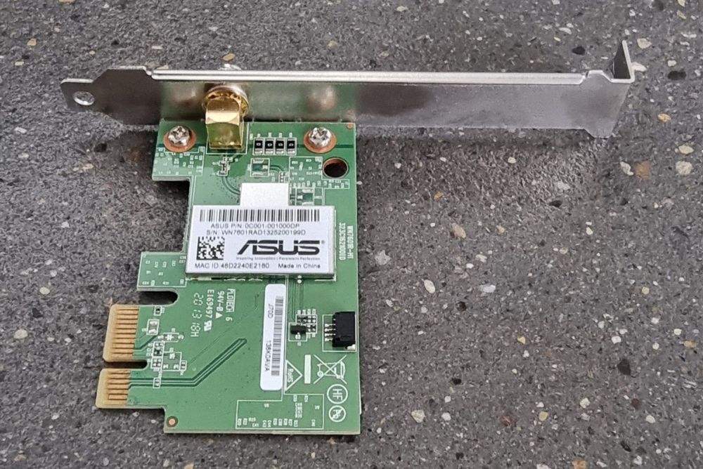 Asus Motherboard und Asus Wi-Fi Card (Gebraucht) in Rafz für CHF 21 ...