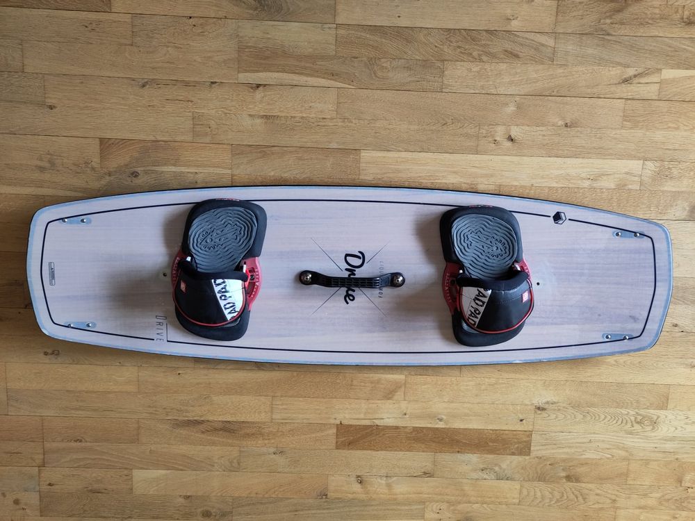 Kiteboard LiquidForce Drive 140 x 41.5cm (Gebraucht) in Bern für CHF ...