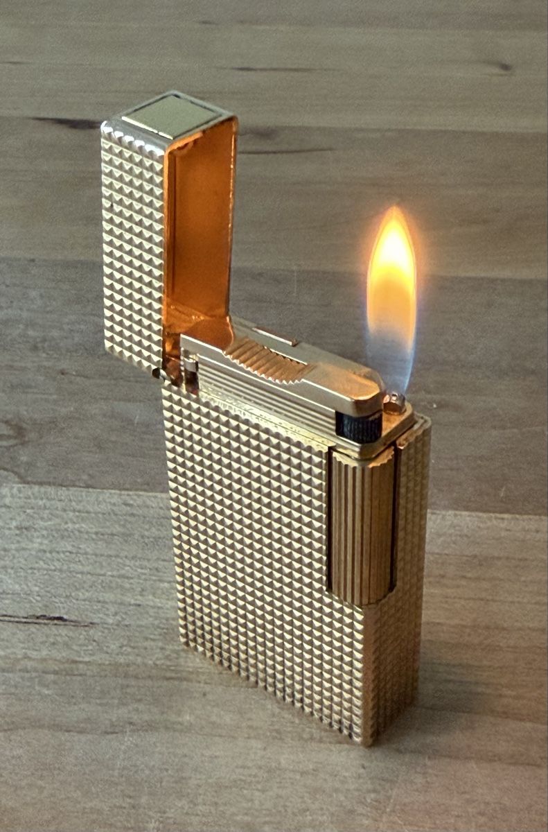 restauriertes original Vintage S.T. Dupont Ligne 1 Feuerzeug (Gebraucht ...