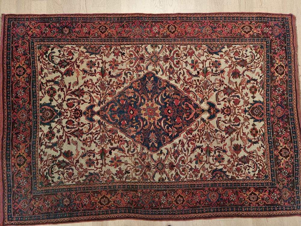 Antiker Teppich (170 Jahre alt) (Gebraucht) in Zürich für CHF 252 – nur ...