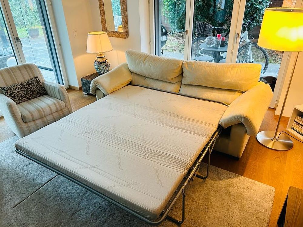 Bettsofa von Poltronesofá (Gebraucht) in Zürich für CHF 50 – nur ...