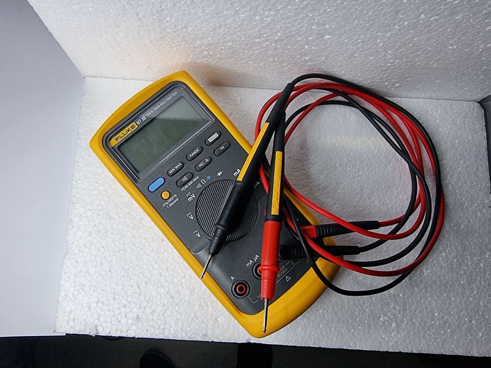 Fluke 87 III True RMS Multimeter | Kaufen auf Ricardo