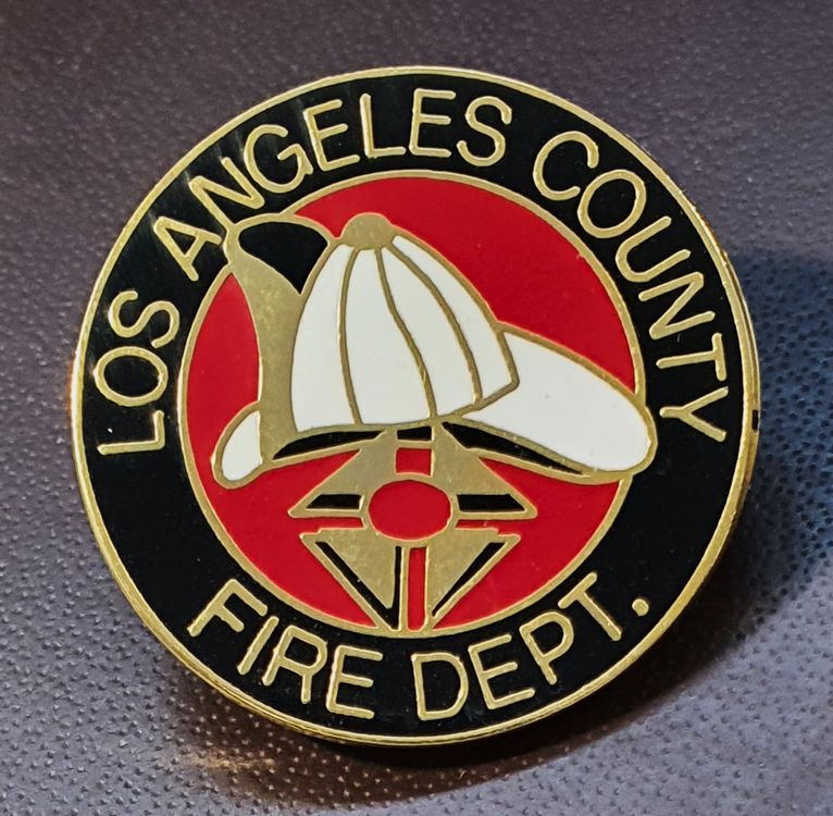 S837 - Pin Fire Department of Los Angeles County California (Gebraucht) in Reinach BL für CHF 3 ...