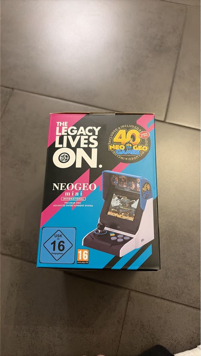 Console Rétro Neo Geo Mini International - 40 Jeux! (Neuf (Voir ...