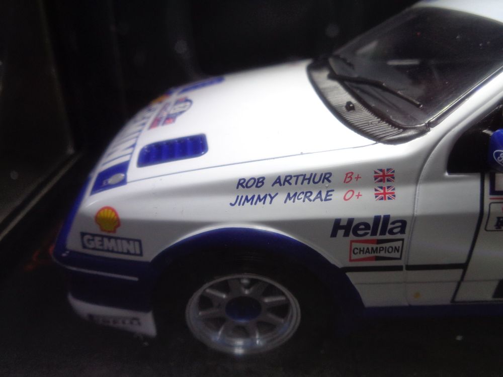 Ixo 1:18 Ford Sierra RS Cosworth Rac Rallye 1989 Rob Arthur (Neu und ...