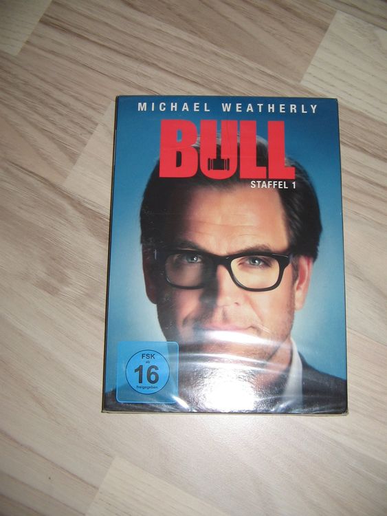 DVD Bull Staffel 1 OVP (Neu und originalverpackt) in Neuenegg für CHF 5 – mit Lieferung auf ...