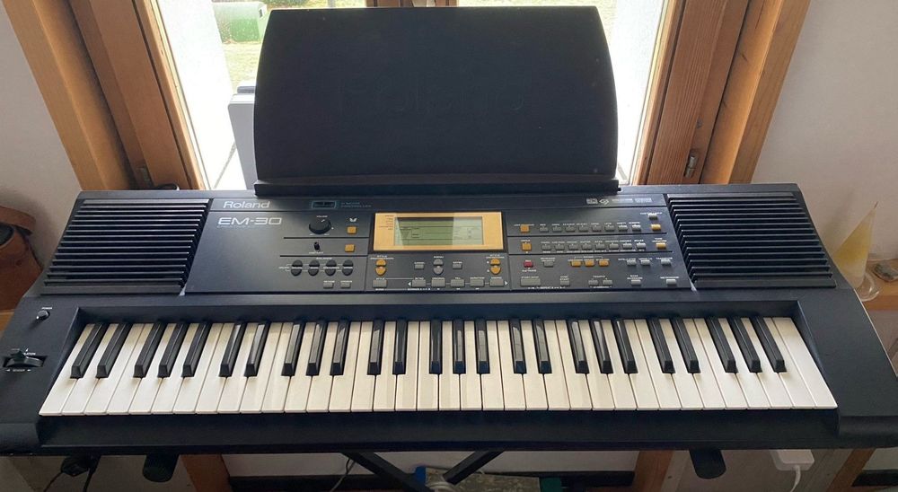 Roland EM-30 Keyboard | Kaufen auf Ricardo