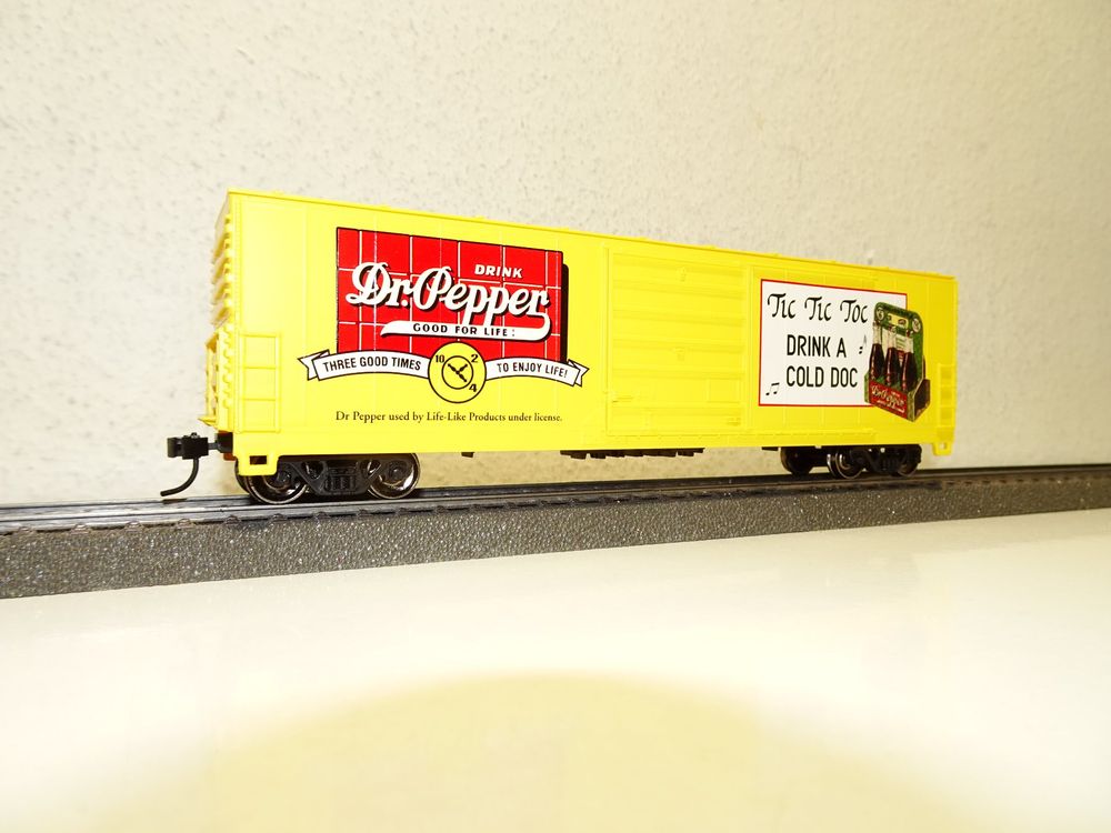 U.S. Güterwagen 50` Box Car High Roof Dr Pepper HO (Neu (gemäss ...