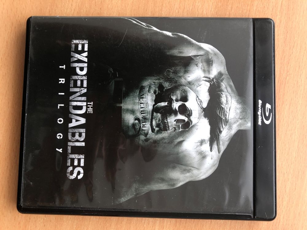 Expendables trilogy bluray uncut (Gebraucht) in Seengen für CHF 25 ...