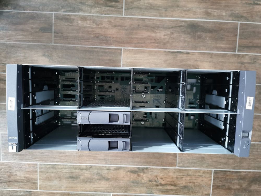 NetApp Disk Shelves DS4243 | Kaufen auf Ricardo