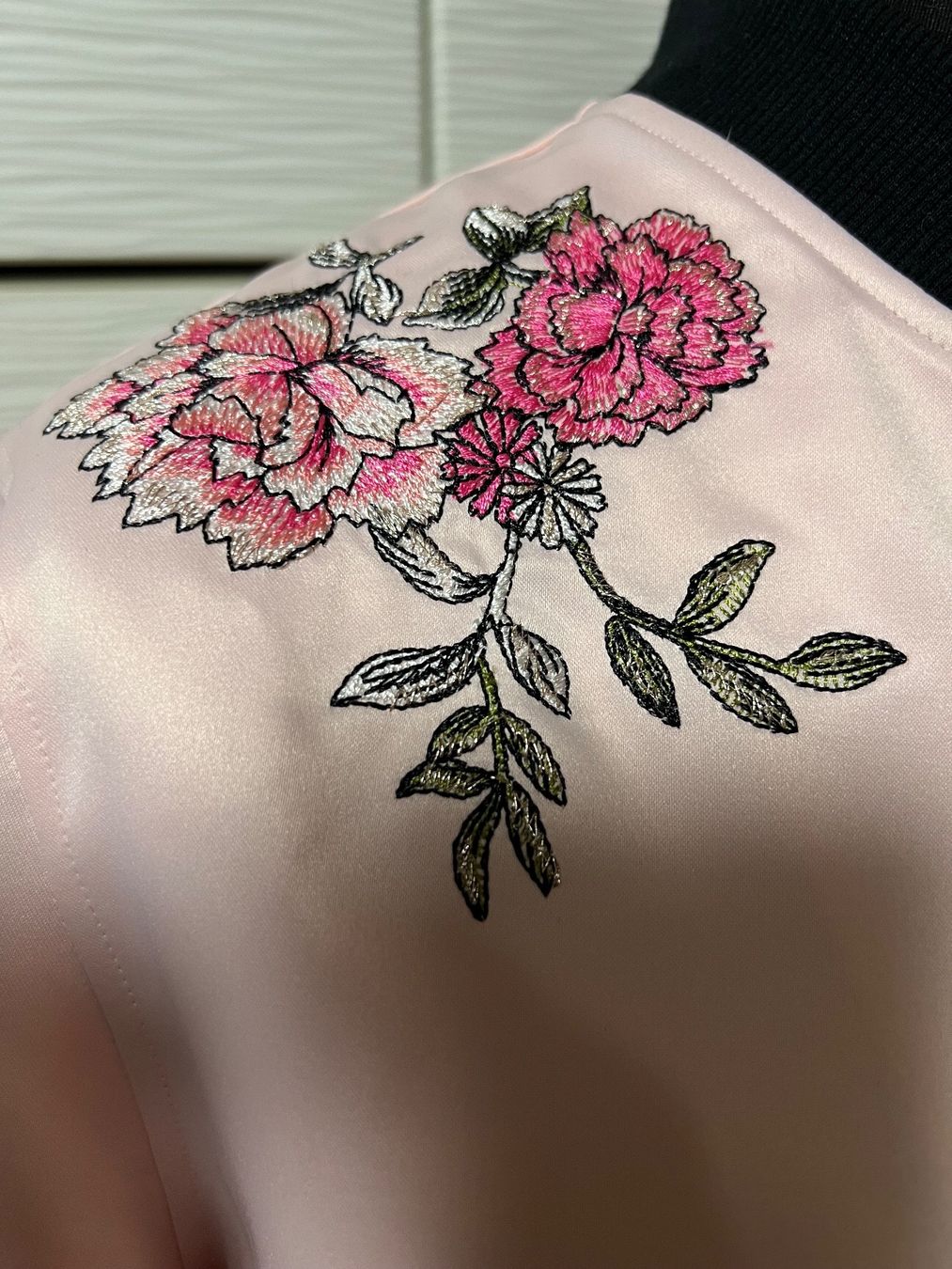 Bomber Victoria’s secret original (D'occasion) à Crans VD pour CHF 100 ...