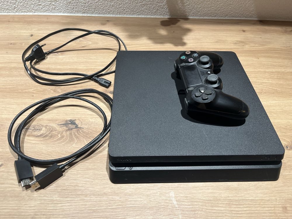 Playstation 4 Slim, Konsole mit Controller - Top Zustand! (Gebraucht ...