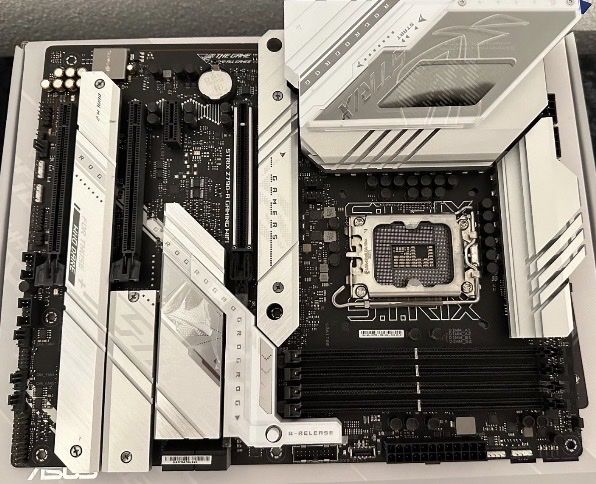 ASUS ROG STRIX Z790-A GAMING WIFI - LGA 1700 - DEFEKT (Defekt) in Flims ...