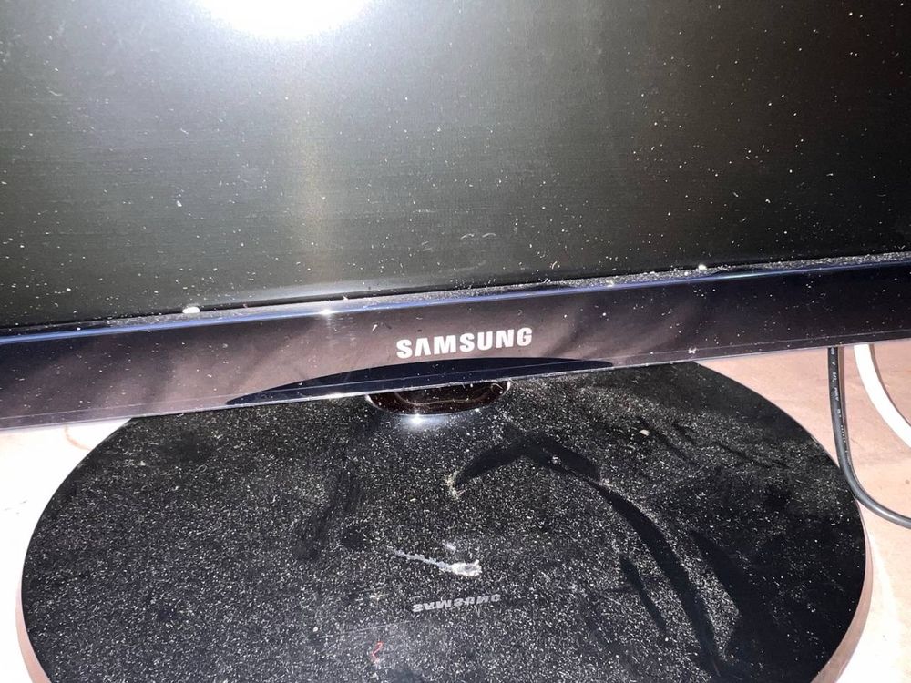 Samsung SyncMaster S27B550 Bildschirm (112) (Gebraucht) in Illnau ...