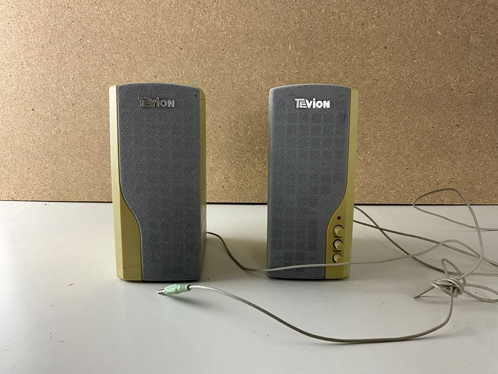 Tevion PC Aktiv Lautsprecher Paar alt ungetestet | Kaufen auf Ricardo
