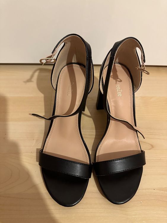 Sandaletten mit Absatz Schwarz Damen (Gebraucht) in Triengen für CHF 15 – mit Lieferung auf ...