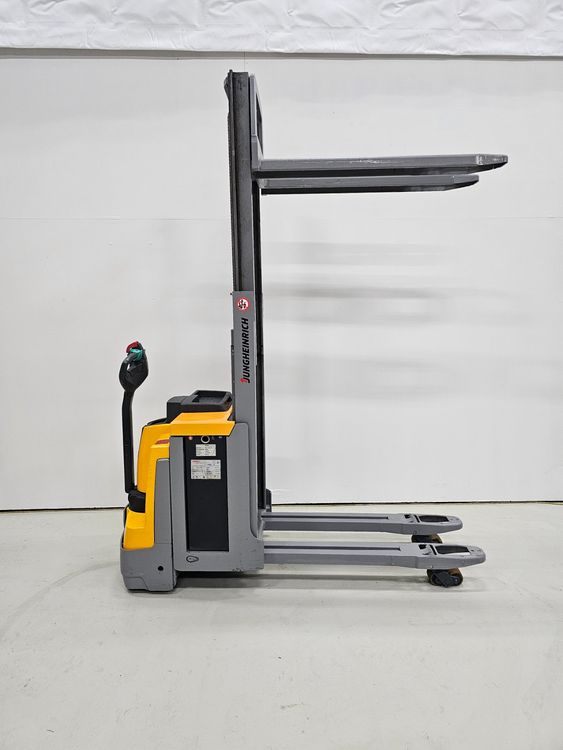 🔥 Jungheinrich EJD 220 mit Doppelhub 🔥 (Gebraucht) in Pfungen für CHF 3700 – nur Abholung auf ...