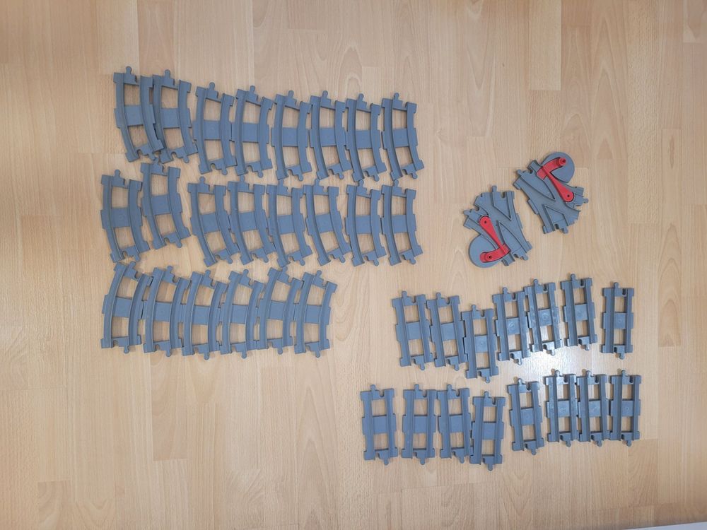 Lego duplo Schienen und Weichen (Gebraucht) in Oberarth für CHF 33 – mit Lieferung auf Ricardo ...