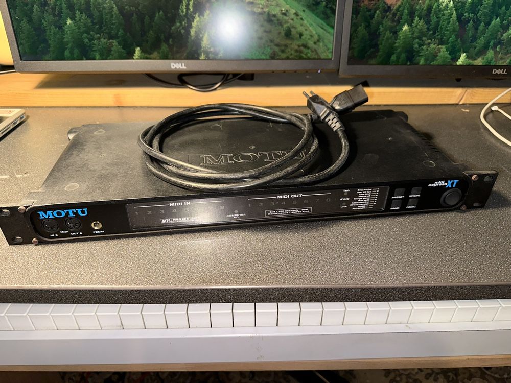 MOTU midi interface USB Express XT (Gebraucht) in fey für CHF 160 – mit ...