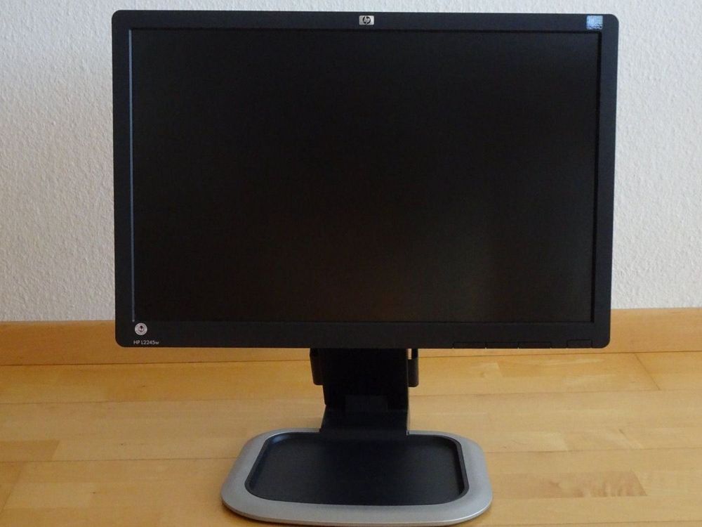 Monitor HP L2245w, 22 Zoll (Gebraucht) in St. Gallen für CHF 11 – mit ...