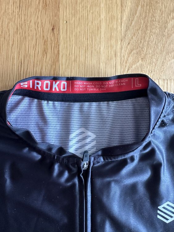 Fahrrad / Rennrad Trikot Siroko, schwarz, L (Gebraucht) in Staufen für ...