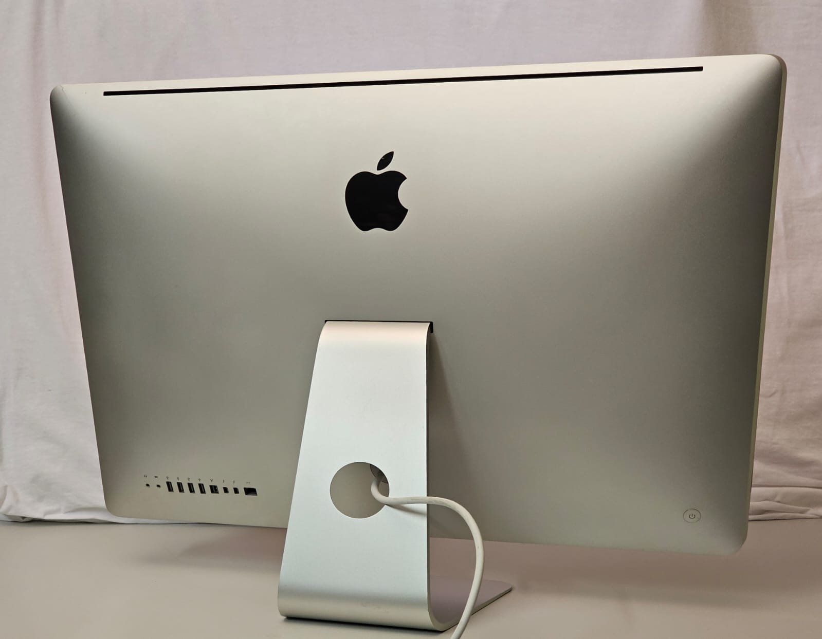 Apple iMac A1312 27" – All-in-One Desktop (Intel) (Neu (gemäss ...