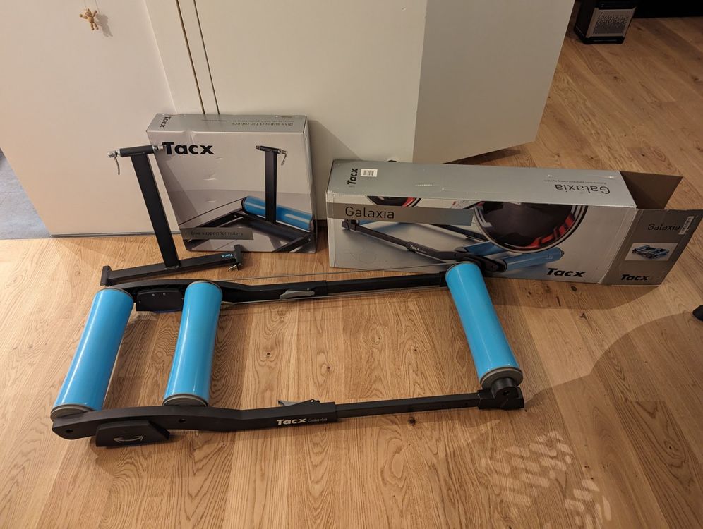 Tacx Galaxia Rollentrainer T1100 plus Halterung T1150 | Kaufen auf Ricardo