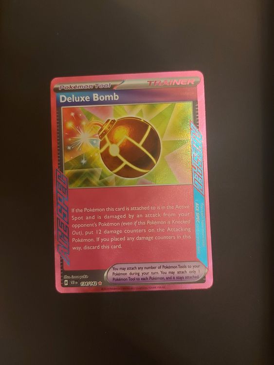 Deluxe Bomb #134 Stellar Crown (SCR EN) | Kaufen auf Ricardo