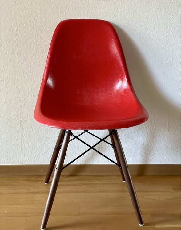 Eames/Vitra Herman Miller Fiberglass Stühle (Gebraucht) in Forch für ...