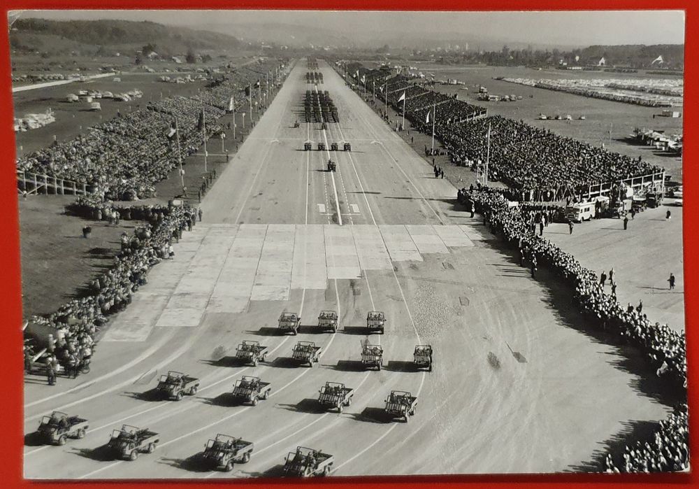 Korps-Defilee Dübendorf 1963 (Gebraucht) in Kreuzlingen für CHF 18 – mit Lieferung auf Ricardo ...