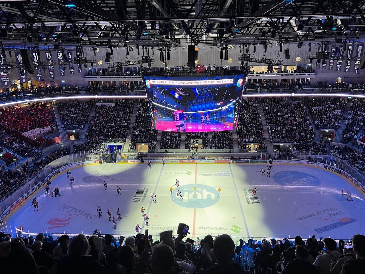 ZSC - SC Bern, 3 Premium-Tickets für Spiel vom 17.01.2026 (Neu (gemäss ...