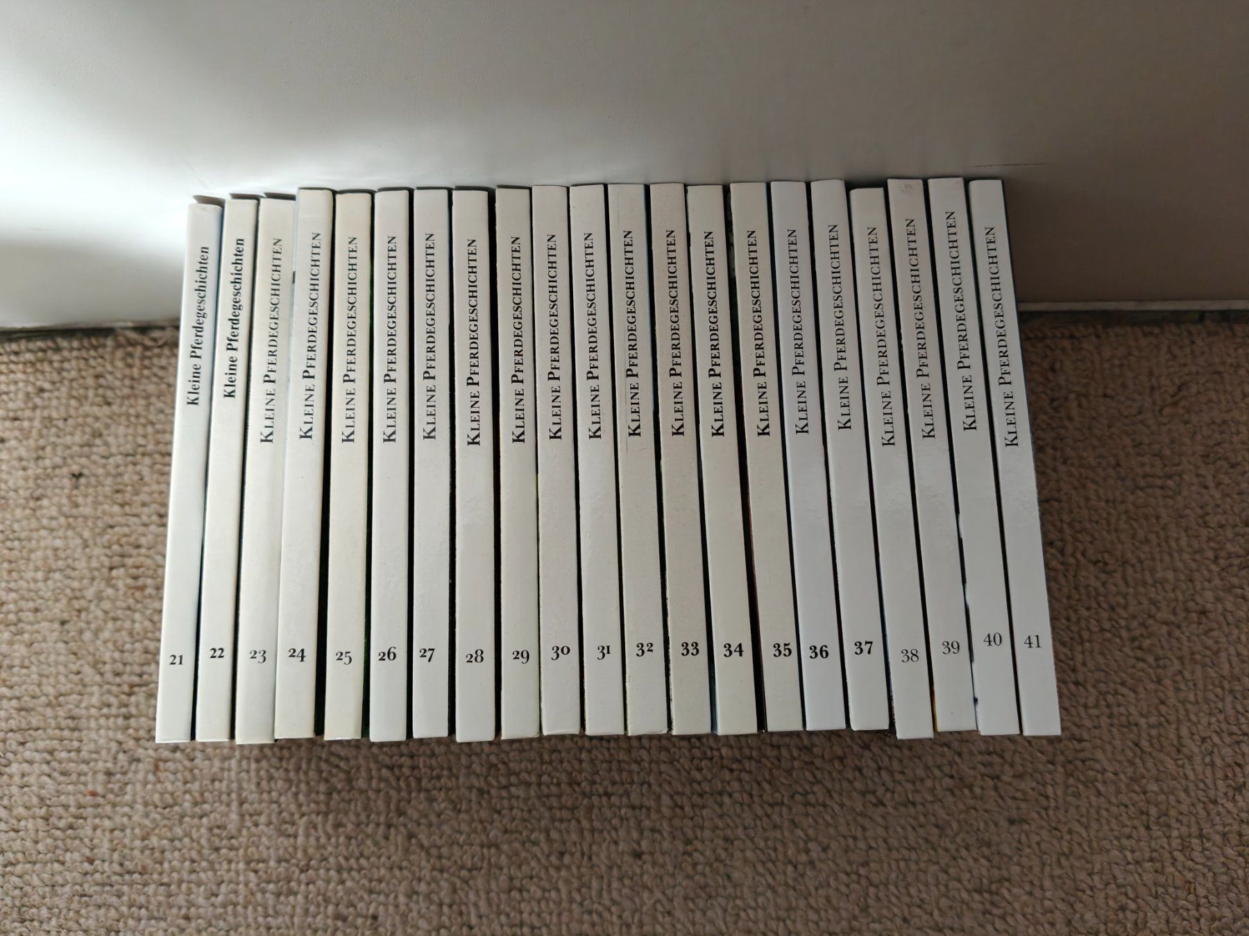 Kleine Pferdegeschichten Stiftung für das Pferd (Neu (gemäss ...