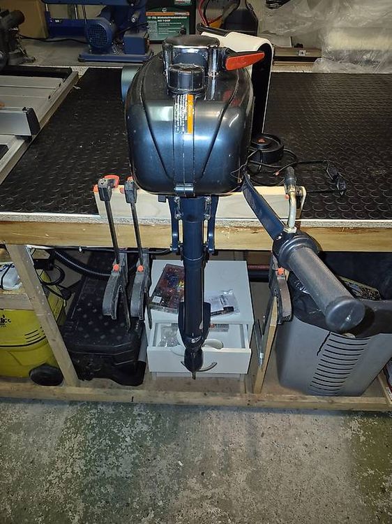 Vendo motore barca 3.5 CV + gommone (Usato) a Rovio per CHF 450 – solo ...