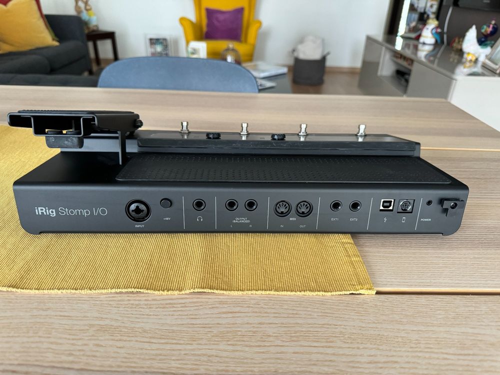 Pédalier contrôleur /interface iRig Stomp I/O + Câblage iRig | Kaufen ...