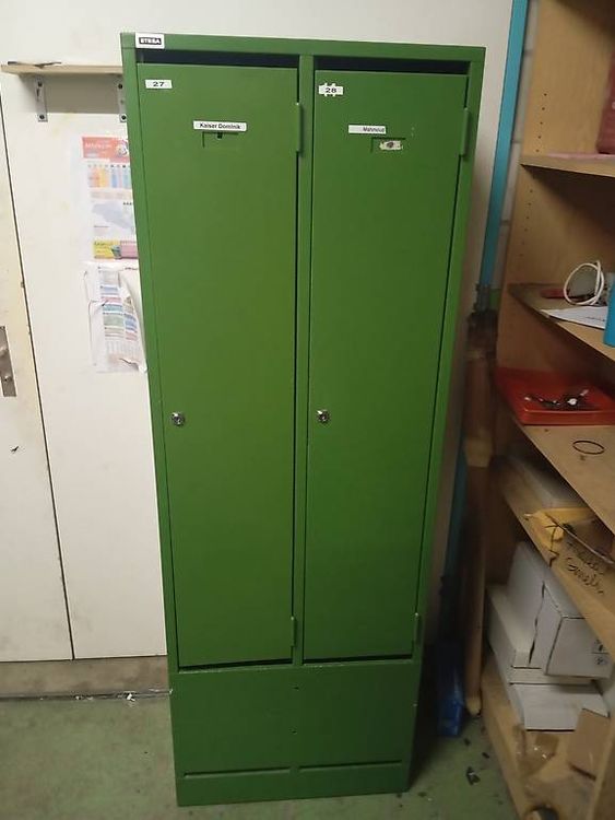Grüner Doppel-Metallschrank Spind Garderobe Kleiderablage... (Gebraucht ...