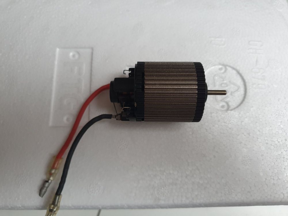 Tamiya Dynatech 02H Motor ( Neuwertig ) (Gebraucht) in Schattdorf für ...