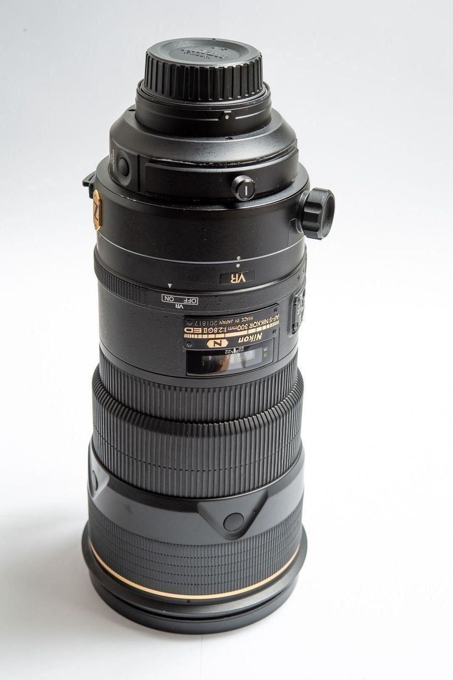 Nikon 300mm F2.8 G VR II+ Nikon TC 17 EII (Neu (gemäss Beschreibung ...