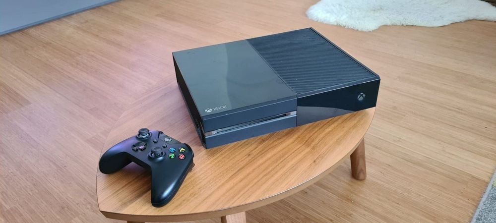 Xbox One 1st Generation ab 1CHF (Gebraucht) in Untervaz für CHF 106 ...