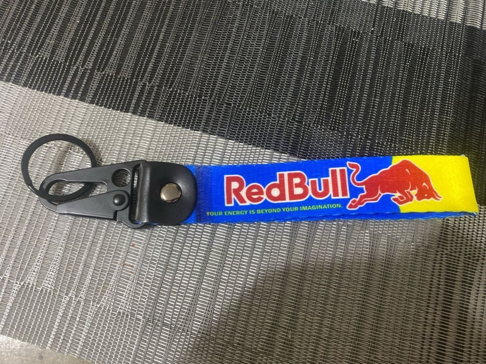 Red Bull Keychain Schlüsselanhänger (Neu und originalverpackt) in ...