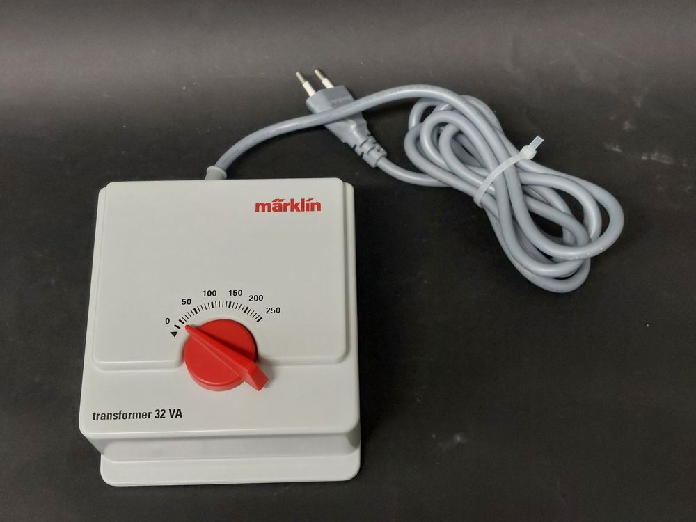 Märklin 6647 Trafo 32VA | Kaufen auf Ricardo