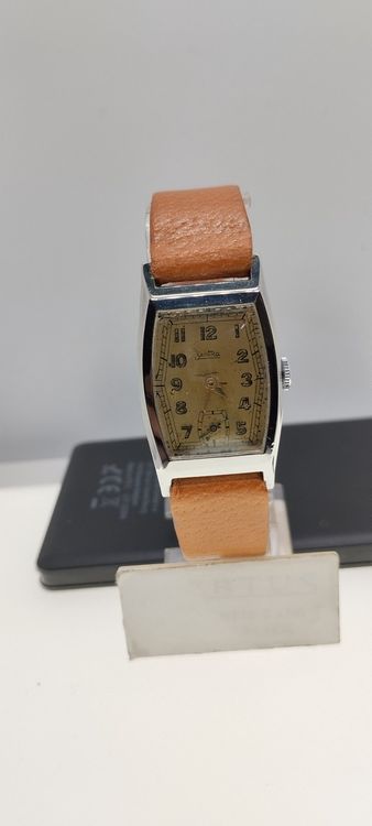 Montre zentra (Gebraucht) in La Chaux-de-Fonds für CHF 155 – mit Lieferung auf Ricardo kaufen