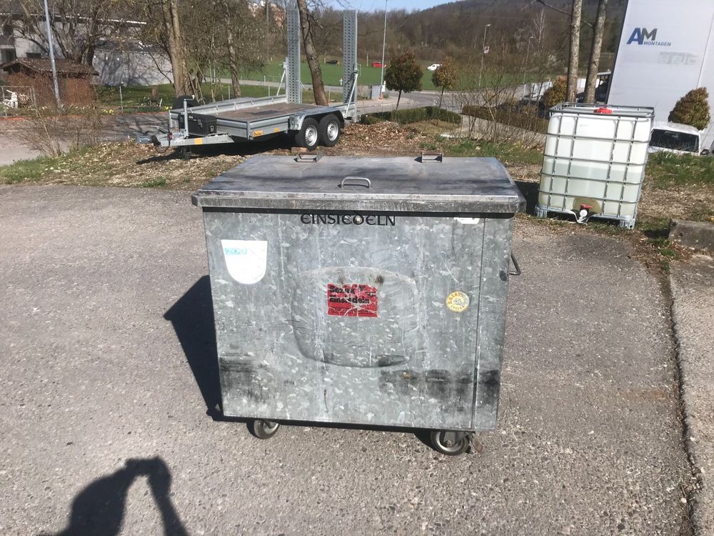 Kehrichtcontainer / Abfallcontainer (Gebraucht) in Flaach für CHF 50 – nur Abholung auf Ricardo ...