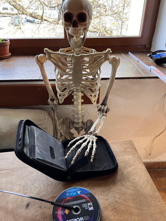 Nylon Case/Etui Intertronic CD / Blu-ray / DVD for 24 Disc (Neu (gemäss ...