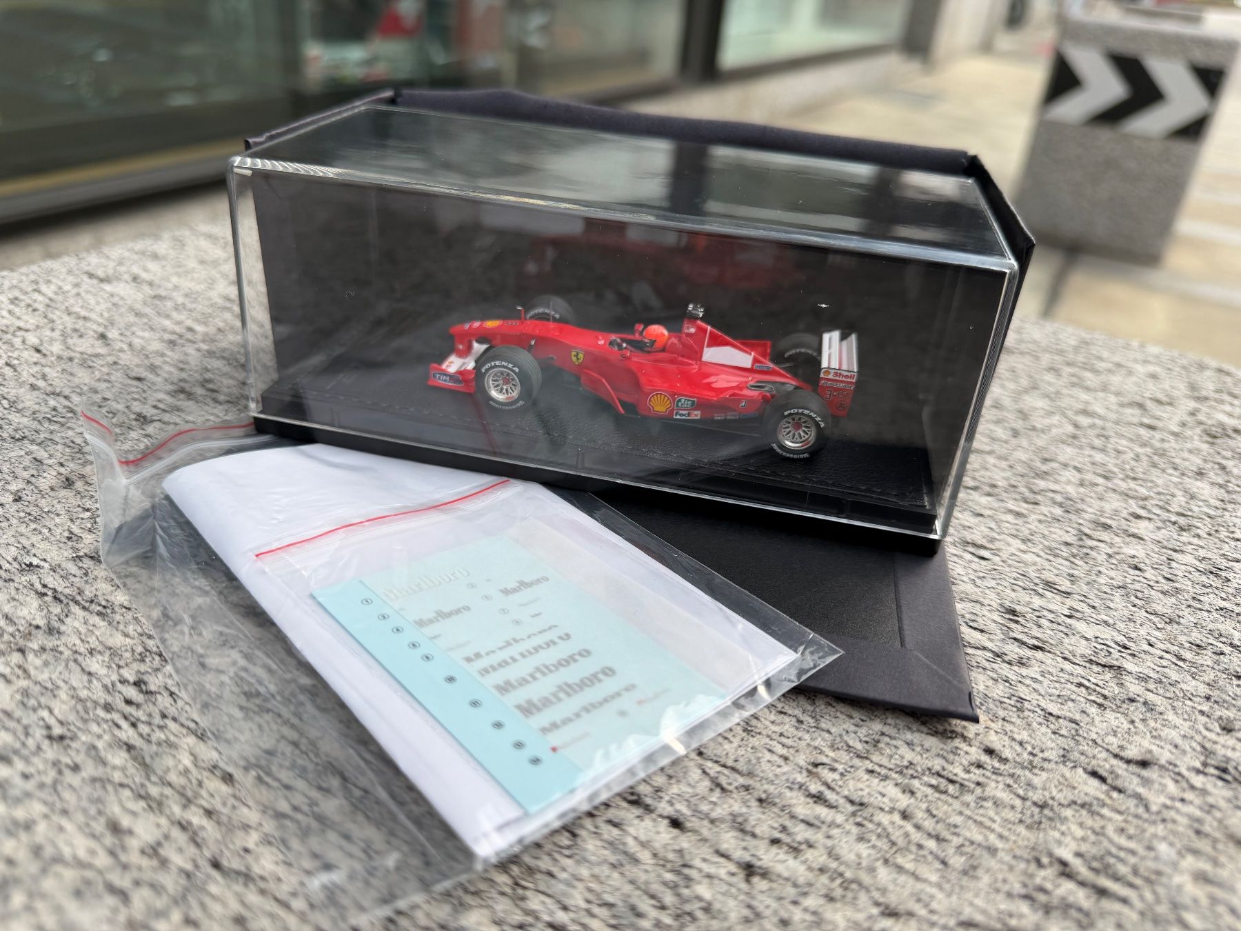 GP Replicas 1:43 Ferrari F1 Schumacher F1-2000 Japanese (Neu (gemäss ...