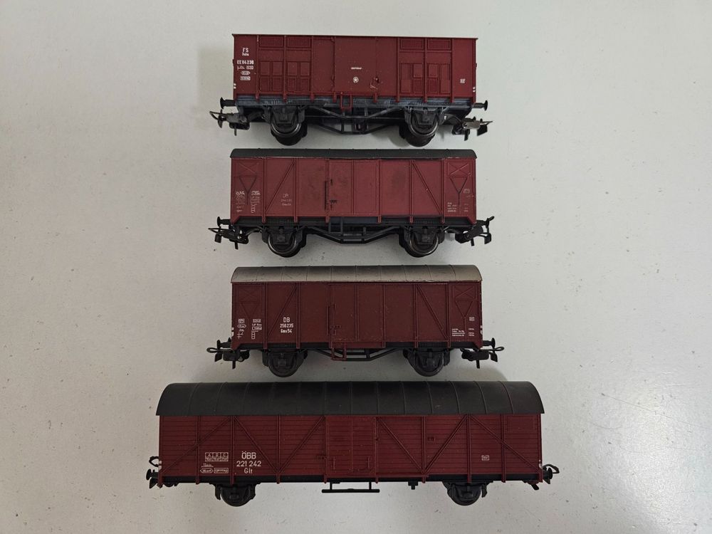 Liliput 4 wagons dès 1.-fr (Gebraucht) in bassecourt für CHF 10 – mit Lieferung auf Ricardo kaufen