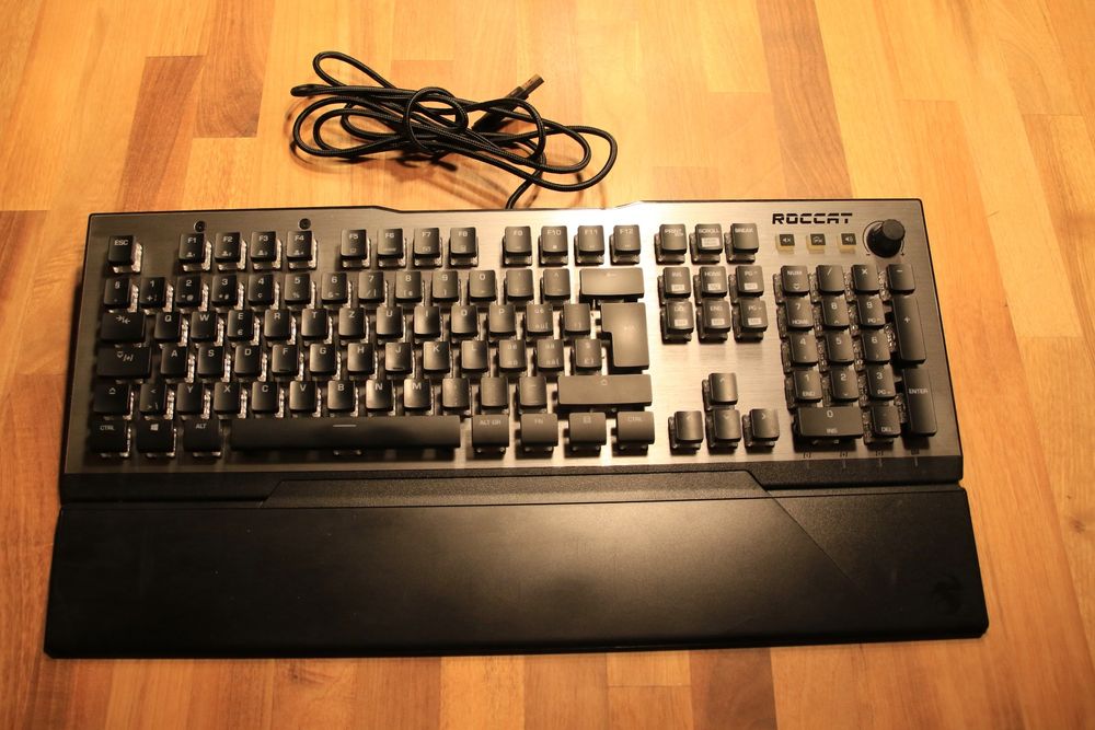 Tastatur Roccat Vulcan 120 Aimo | Kaufen auf Ricardo