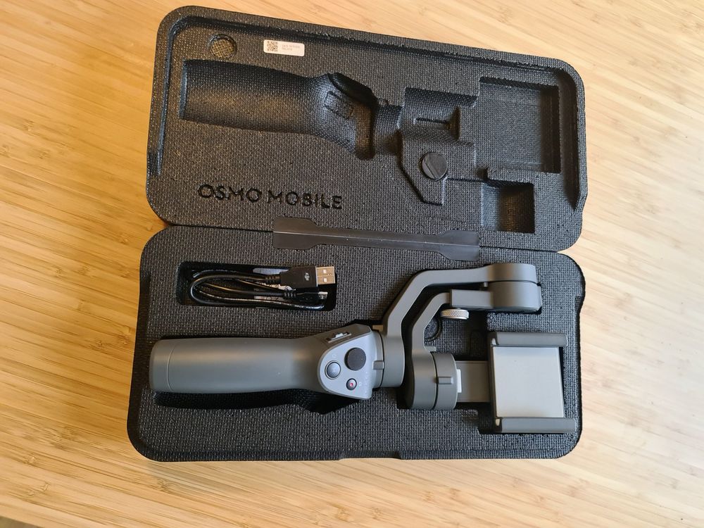 DJI Osmo Mobile Gimbal für Handy | Kaufen auf Ricardo
