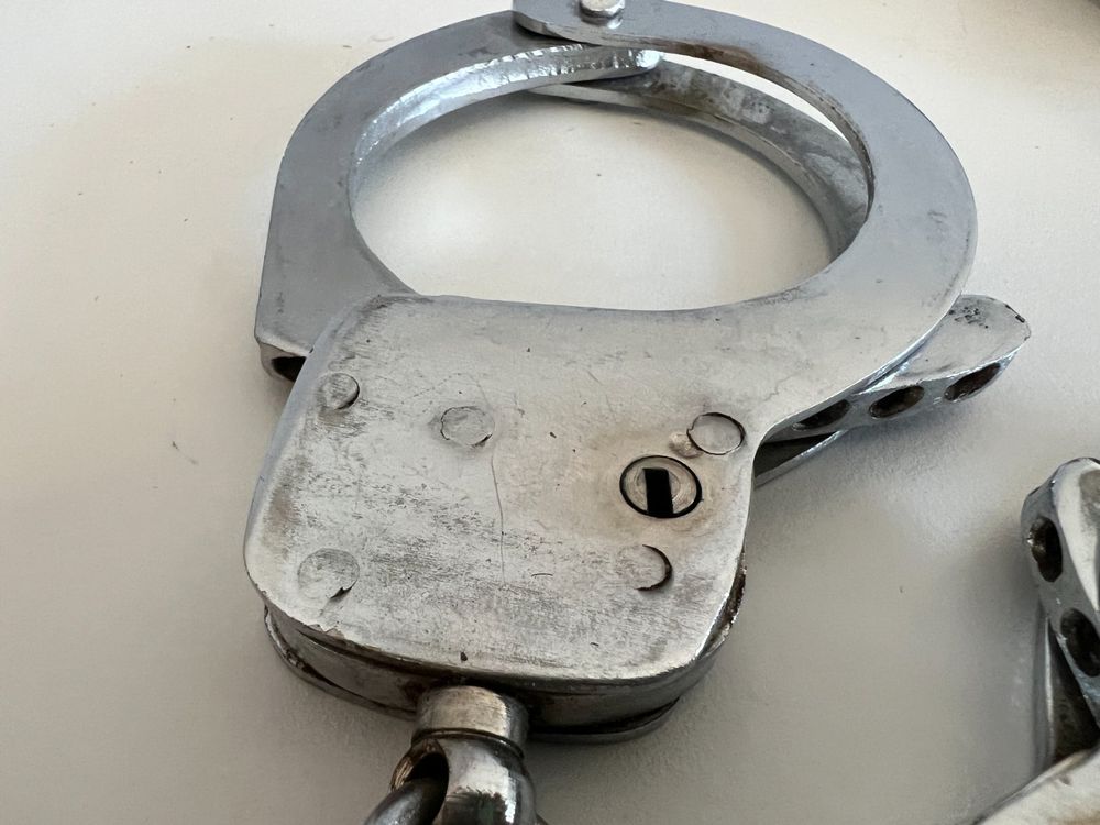 Original vintage Handschellen | Kaufen auf Ricardo
